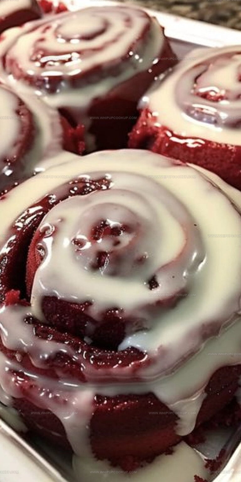 The Best Red Velvet Cinnamon Rolls Recipe for Sweet Mornings - Whip Up ...