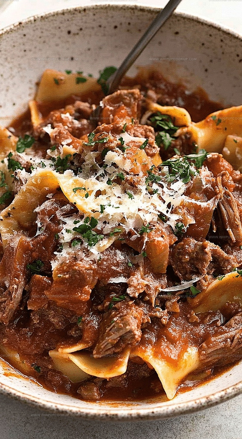 Easy Slow Cooker Beef Ragu Recipe: Tender, Rich Comfort Food - Whip Up ...